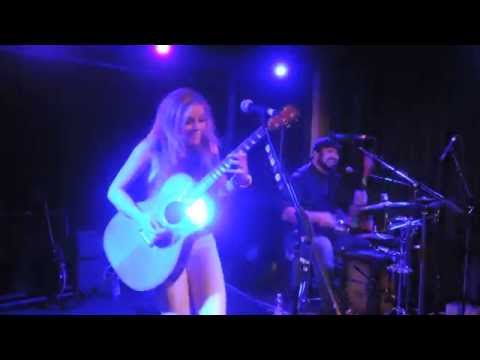 Lindsay Ell Tour Announcements 2024 & 2025, Notifications, Dates ...