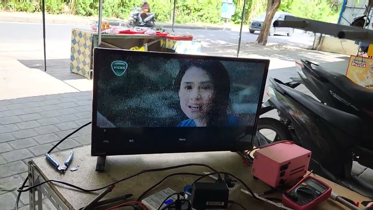 Membuat Remote Control Dengan Arduino • Duwi Arsana Membuat Remote Control Dengan Arduino • Duwi Arsana
